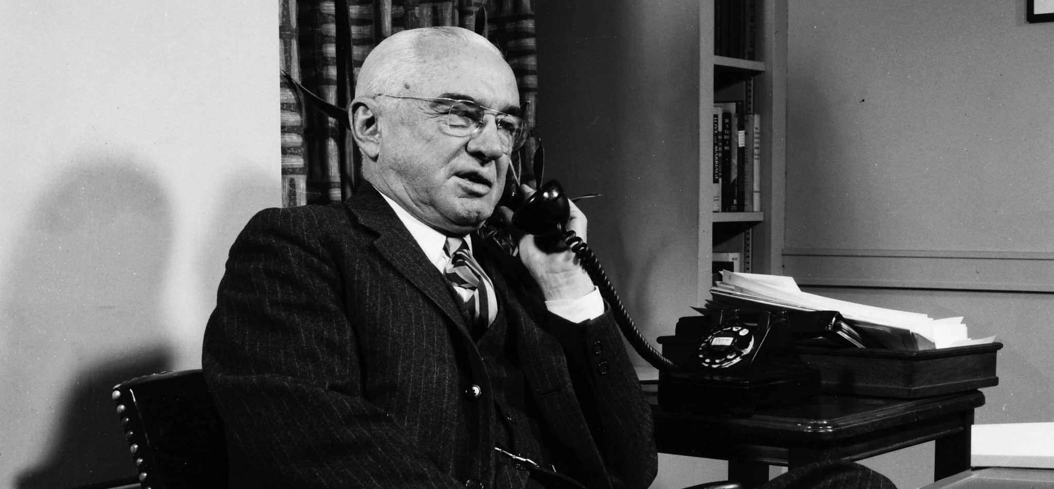 The Four* Rules of Brainstorming for Better Ideas